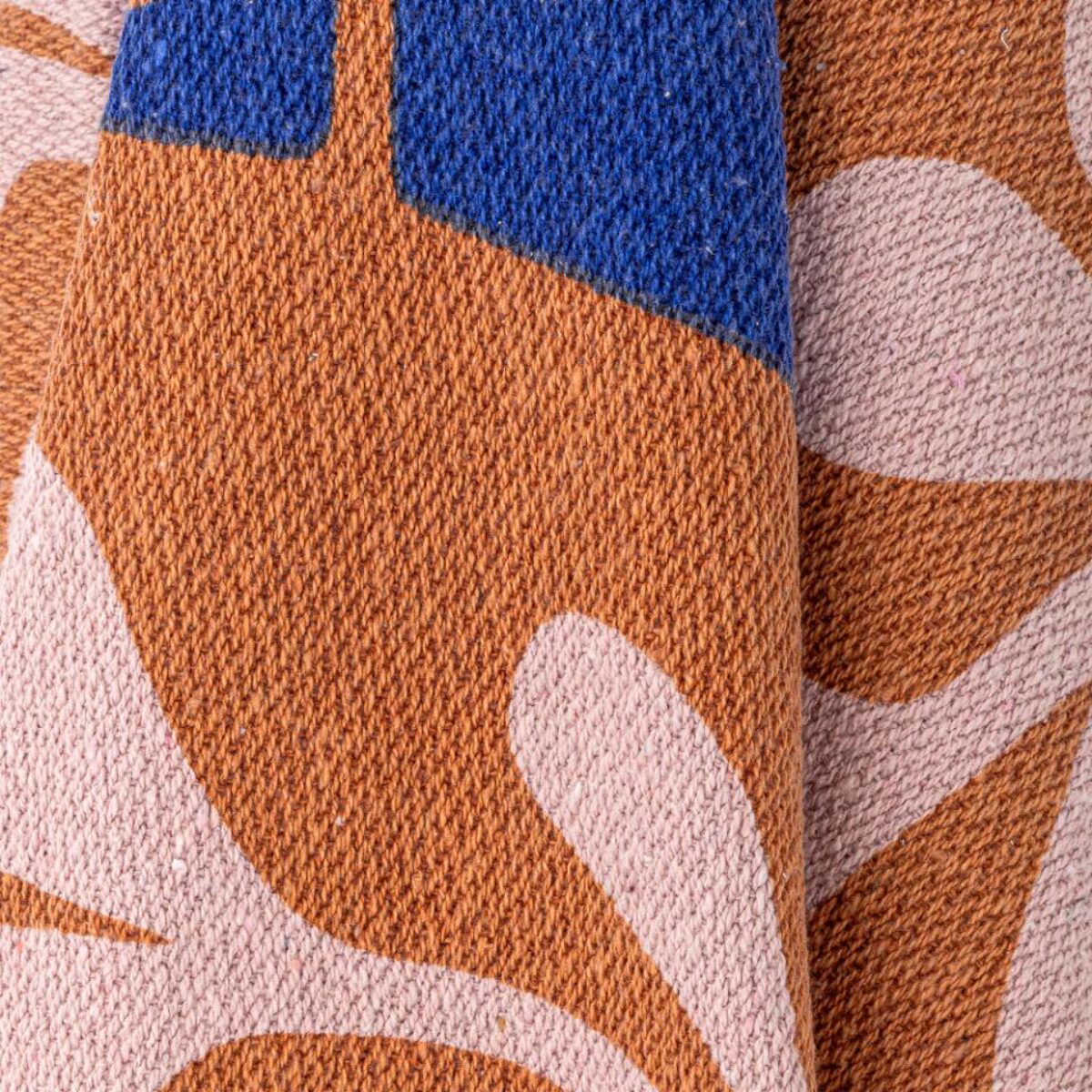 ATLE – Teppi, brúnt/krem 160x130cm - Fakó